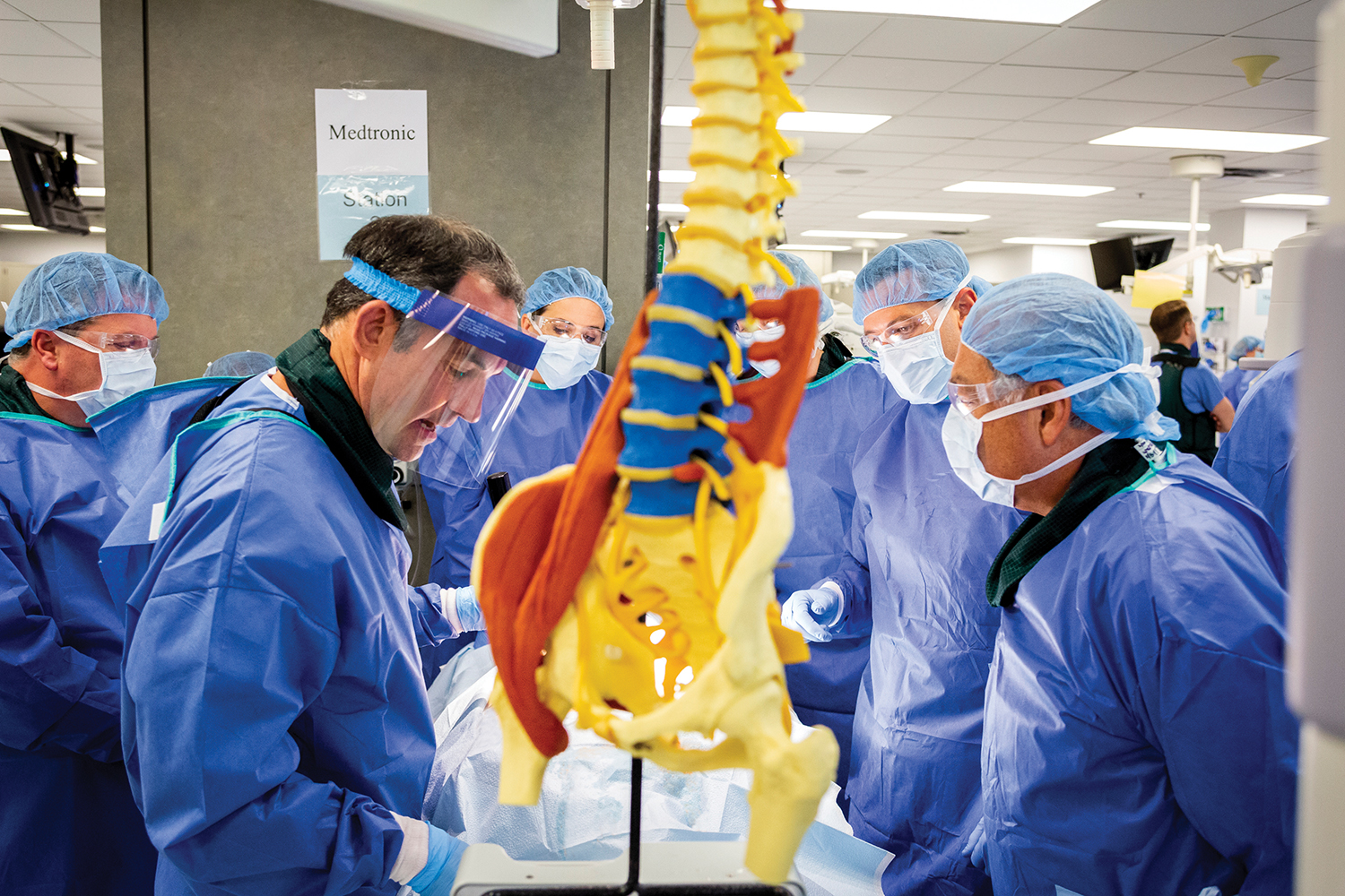Spine Robotics Help Surgeons Navigate Complex Procedures - HealthTrust ...